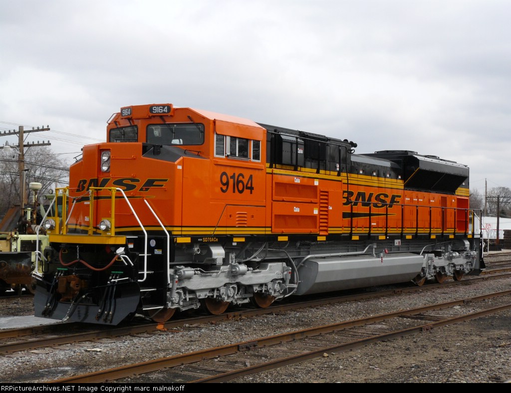 BNSF 9164